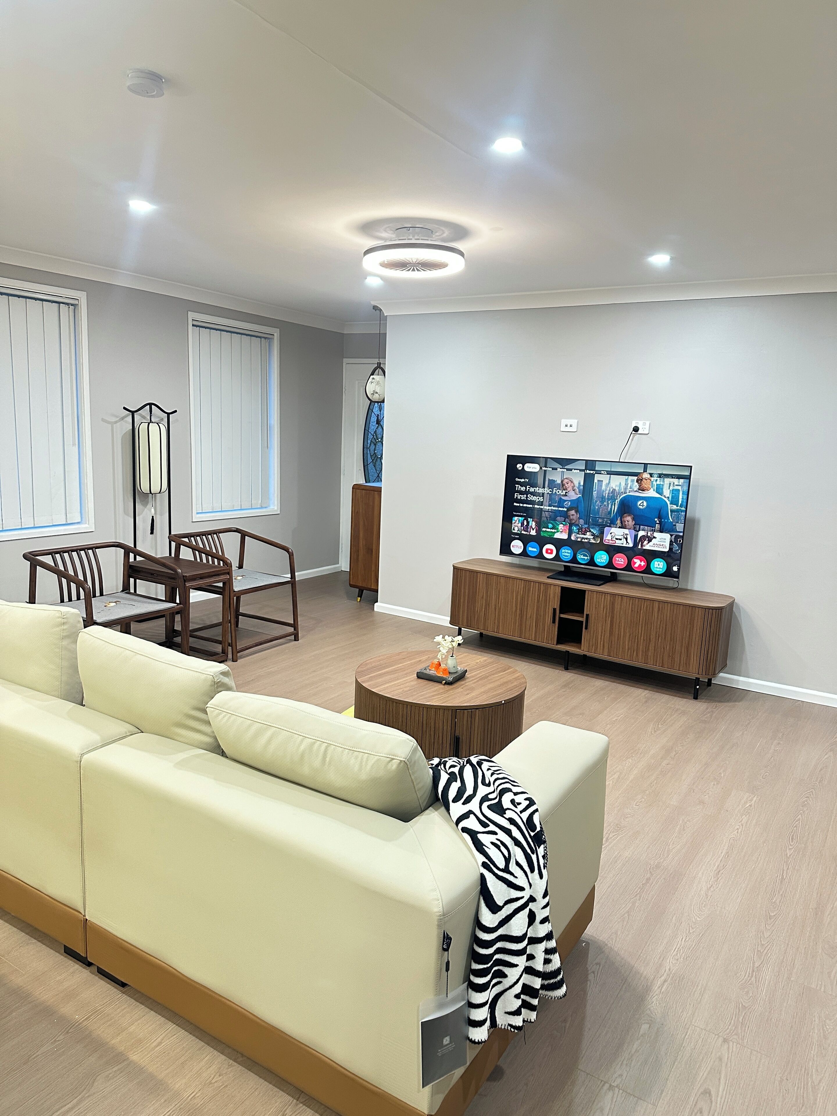 Zen Oriental Retreat-4br New Home For 8-near Campbelltown Hospital - Camden