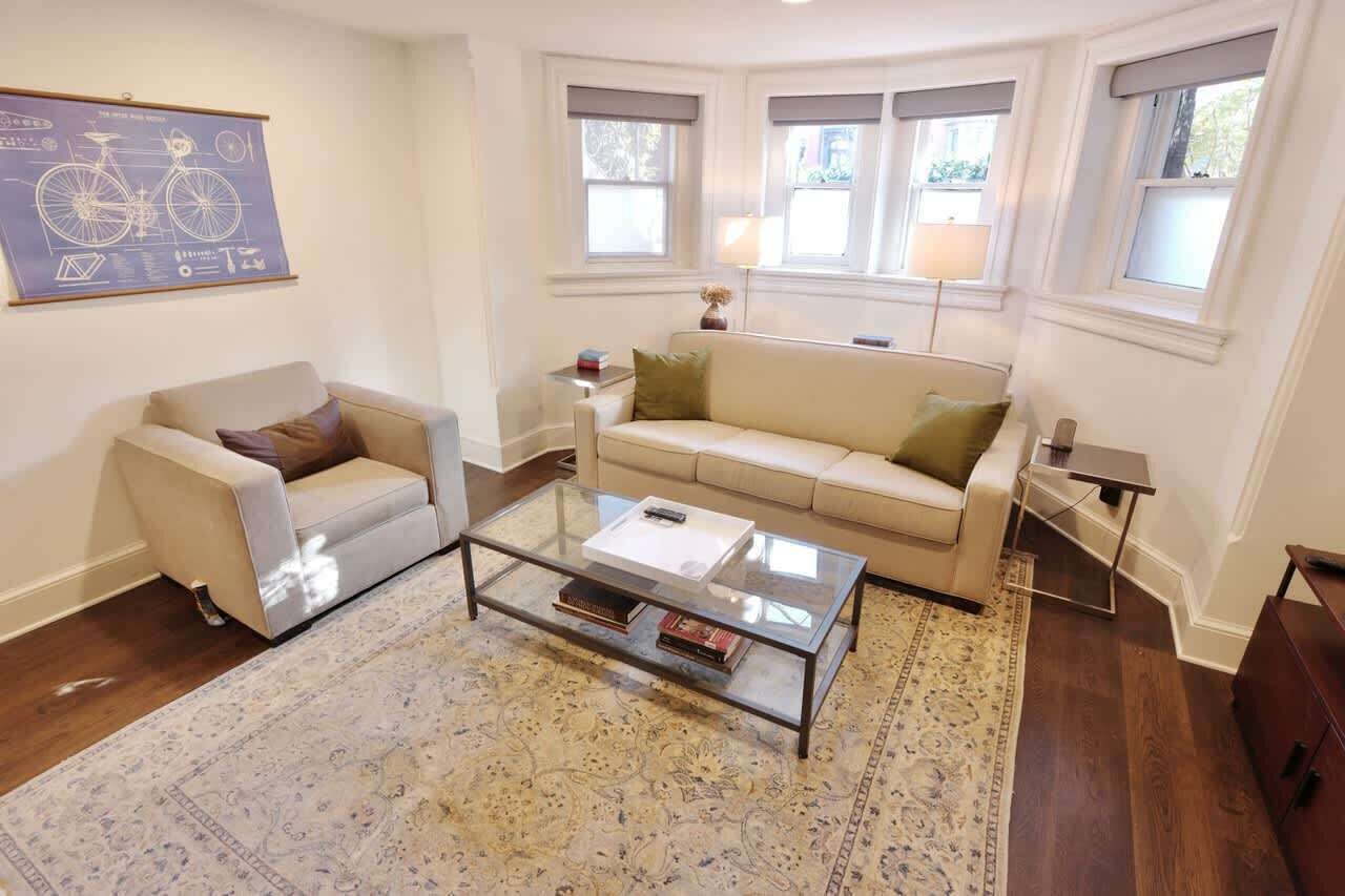 Brownstone Logan Studio - 1 Mile To White House - Silver Spring, MD