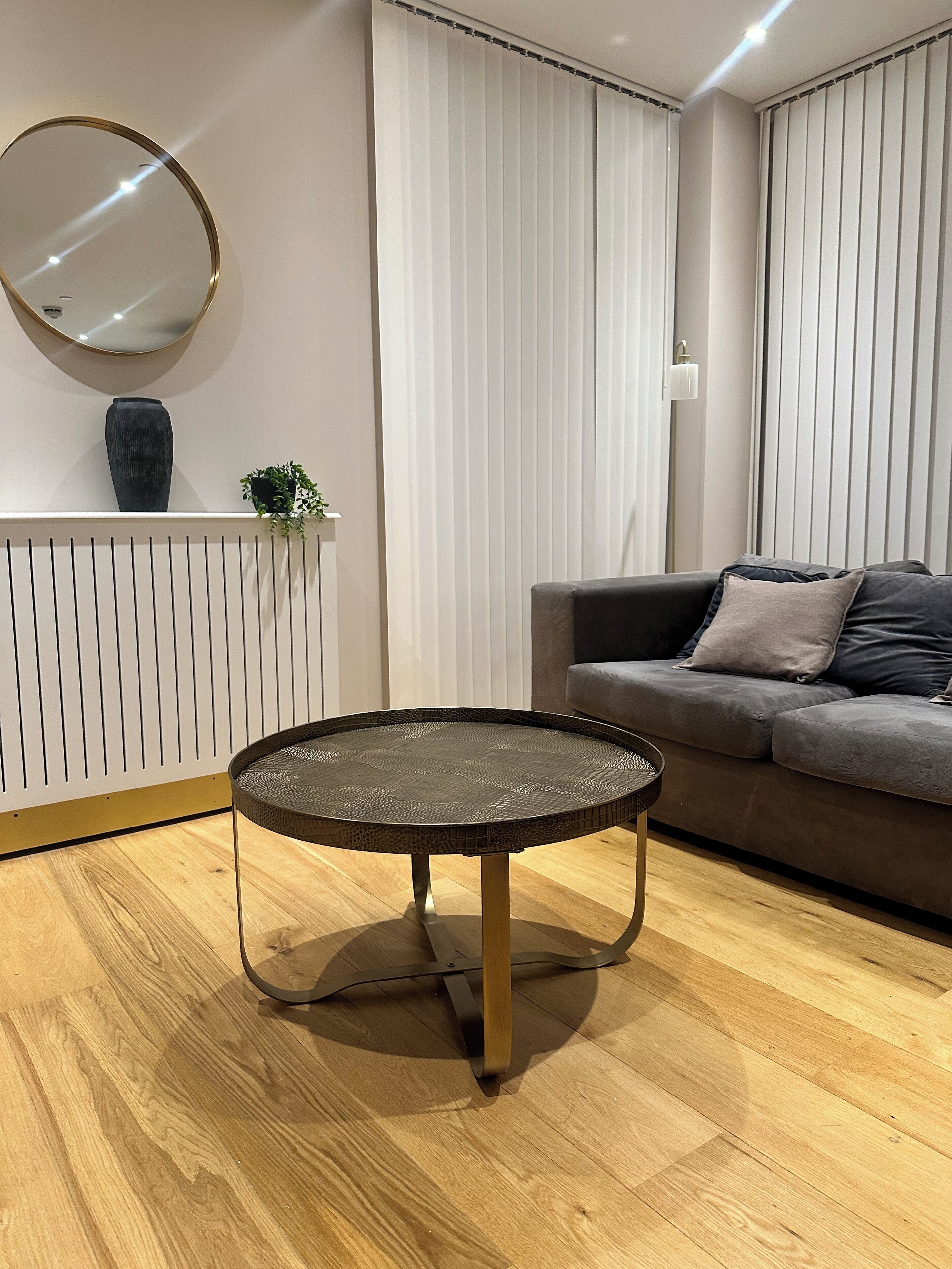 Elite Two-bedroom, Two-bath Apartment Excel London - London