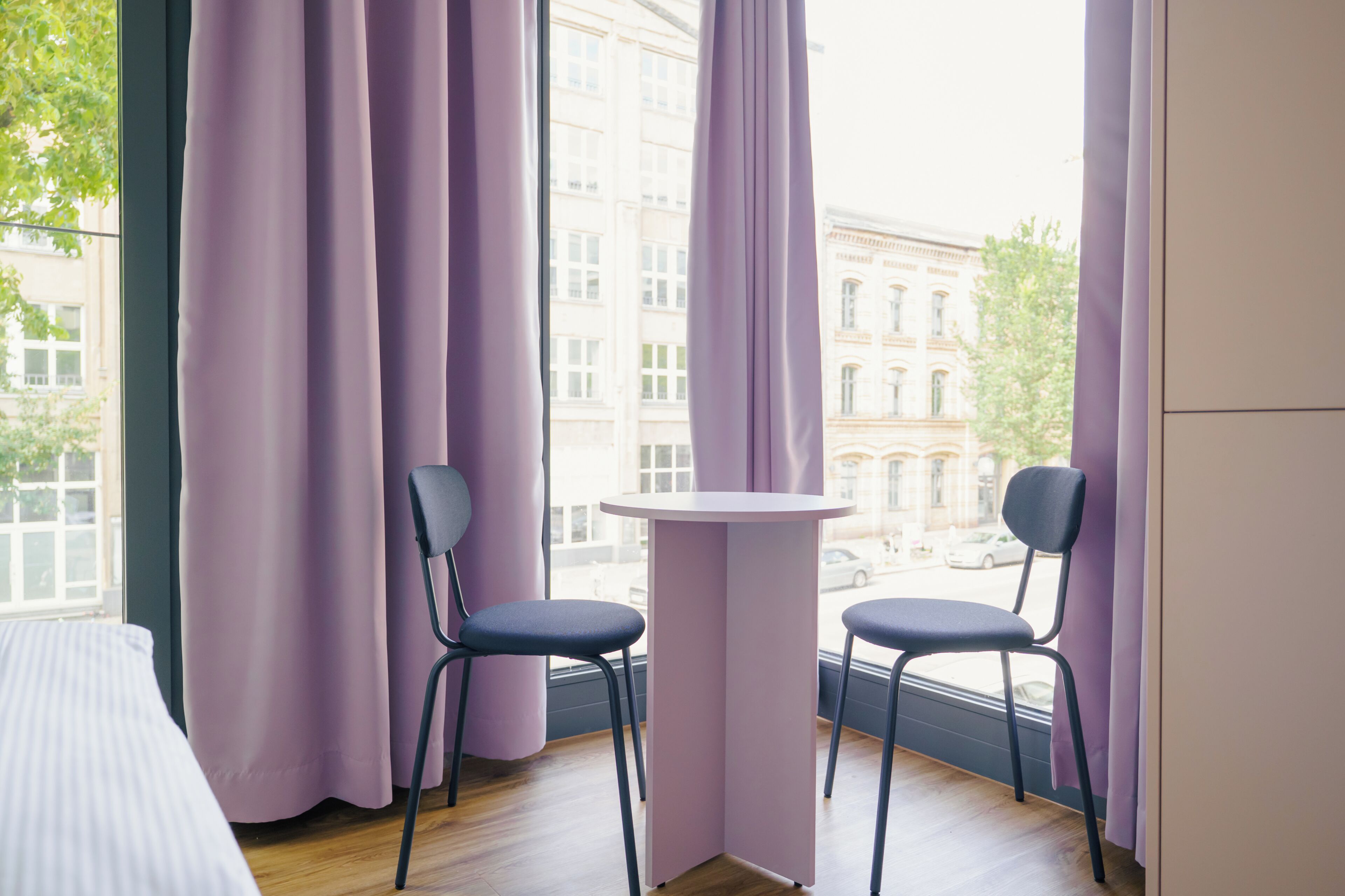 Estúdio Superior | Secretária, Wi-fi grátis, roupa de cama fornecida 