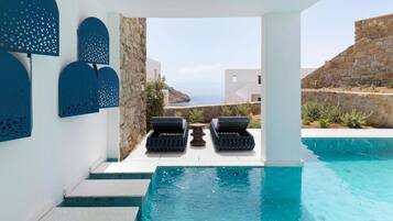Hideaway Sea View Villa with Private Pool and Outdoor Jetted Tub | Vista do quarto