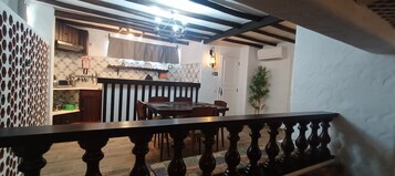 Apartamento Deluxe | Sala de estar