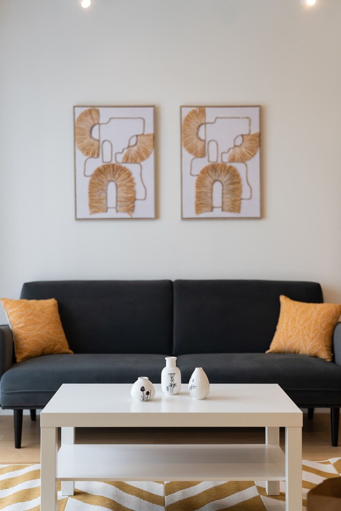LIV - Comfortable Athens Studio S8-2c Reviews, Deals & Photos 2026 ...