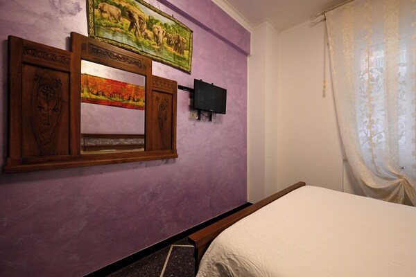 La Tana Di Misha - Genoa