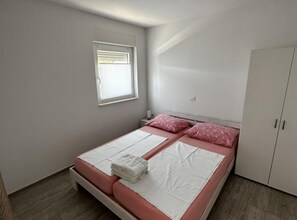 Apartamento (One bedroom apartment 4) | 3 quartos 