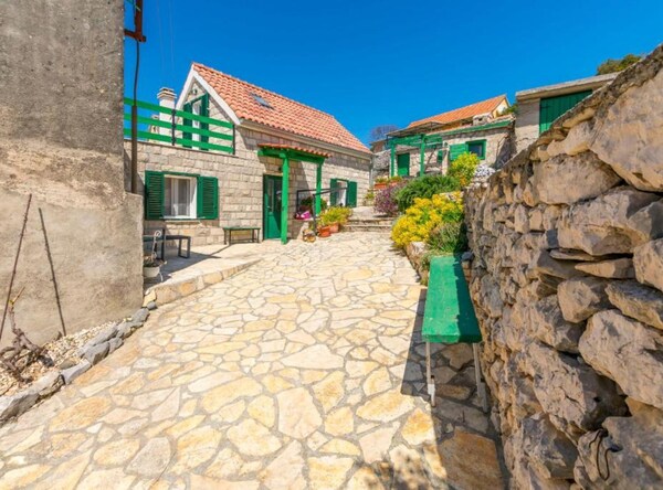 Holiday Home Kuzmino - Primošten