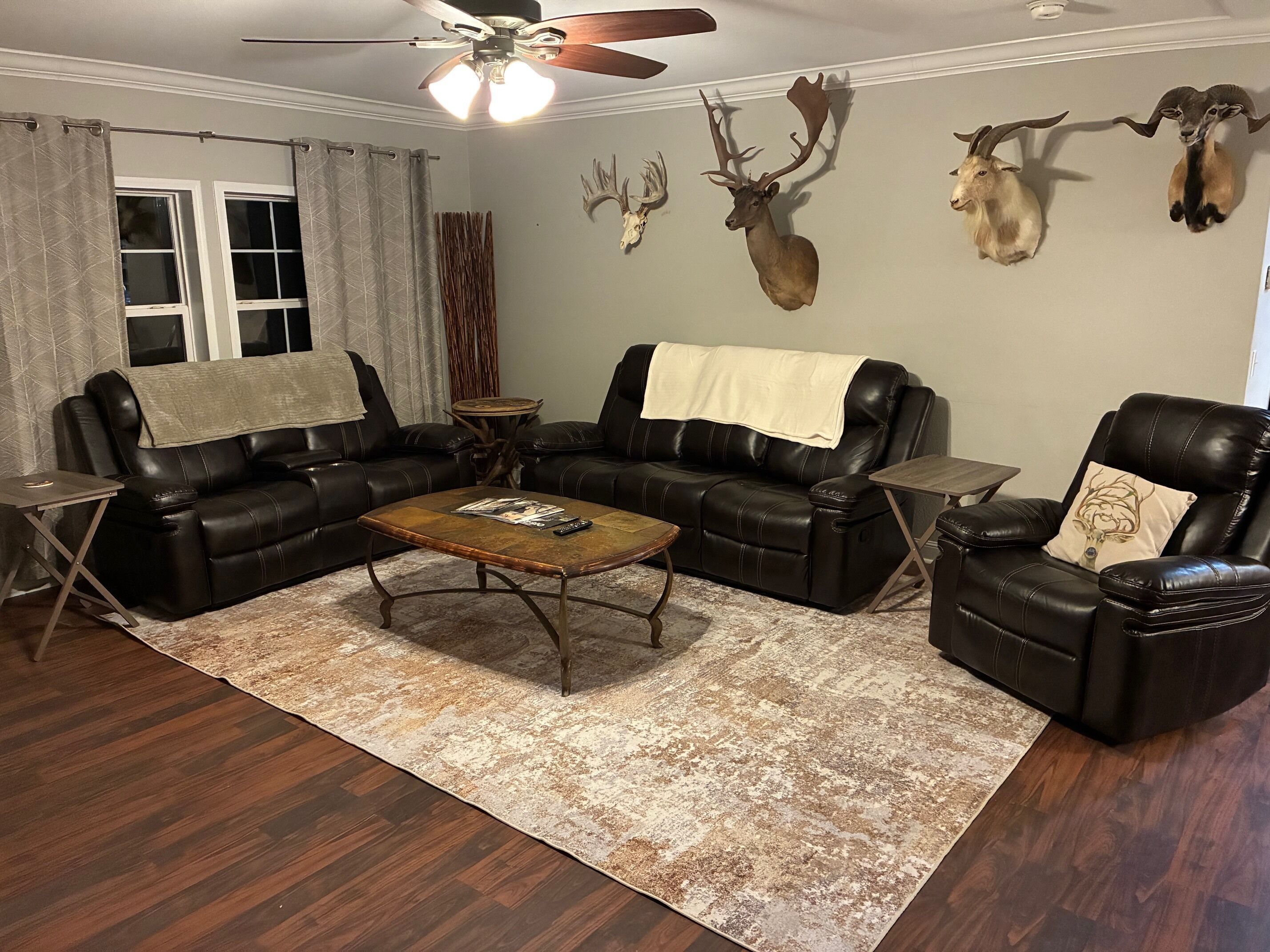 # The Lodge! #  - A Private Ranch Retreat Only 10 Miles To The Ark Encounter. - Falmouth, KY