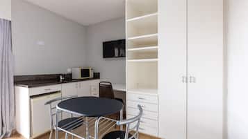 Apartamento Básico | Restaurantes