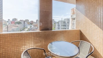 Apartamento Básico | Refeições ao ar livre