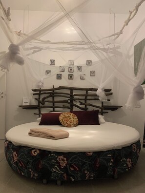 Quarto Romântico, vista para o jardim