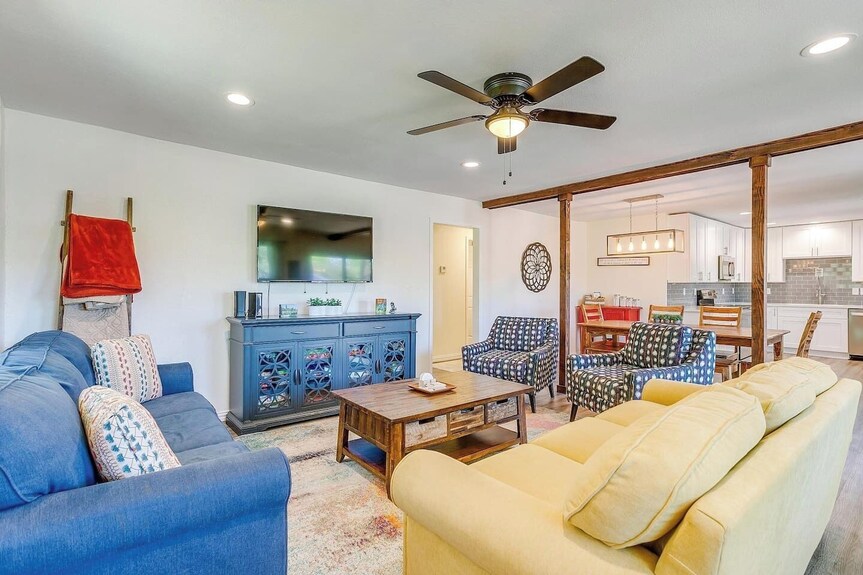 Lakefront Home With Private Dock, Firepit And Deck - Granbury, TX