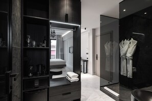 Suíte júnior, sacada, vista para a cidade | Parte interna