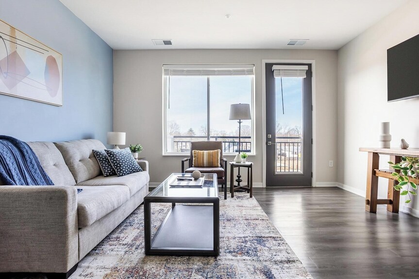 Landing | Spectacular 1bd, Gym, Pool - Indianapolis, IN