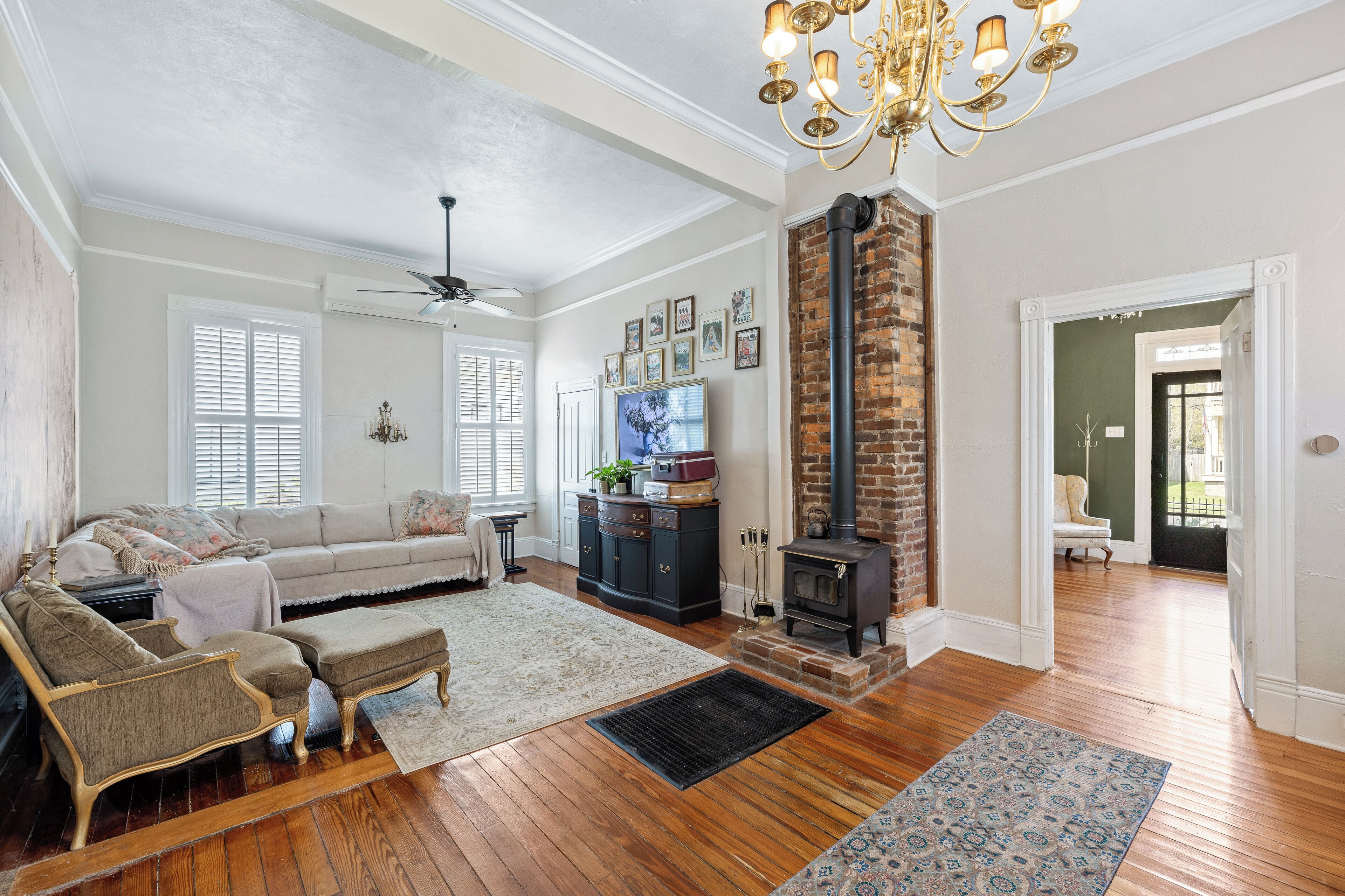 Antique Charm! Spacious Home In Heart Of Midtown - Mobile, AL