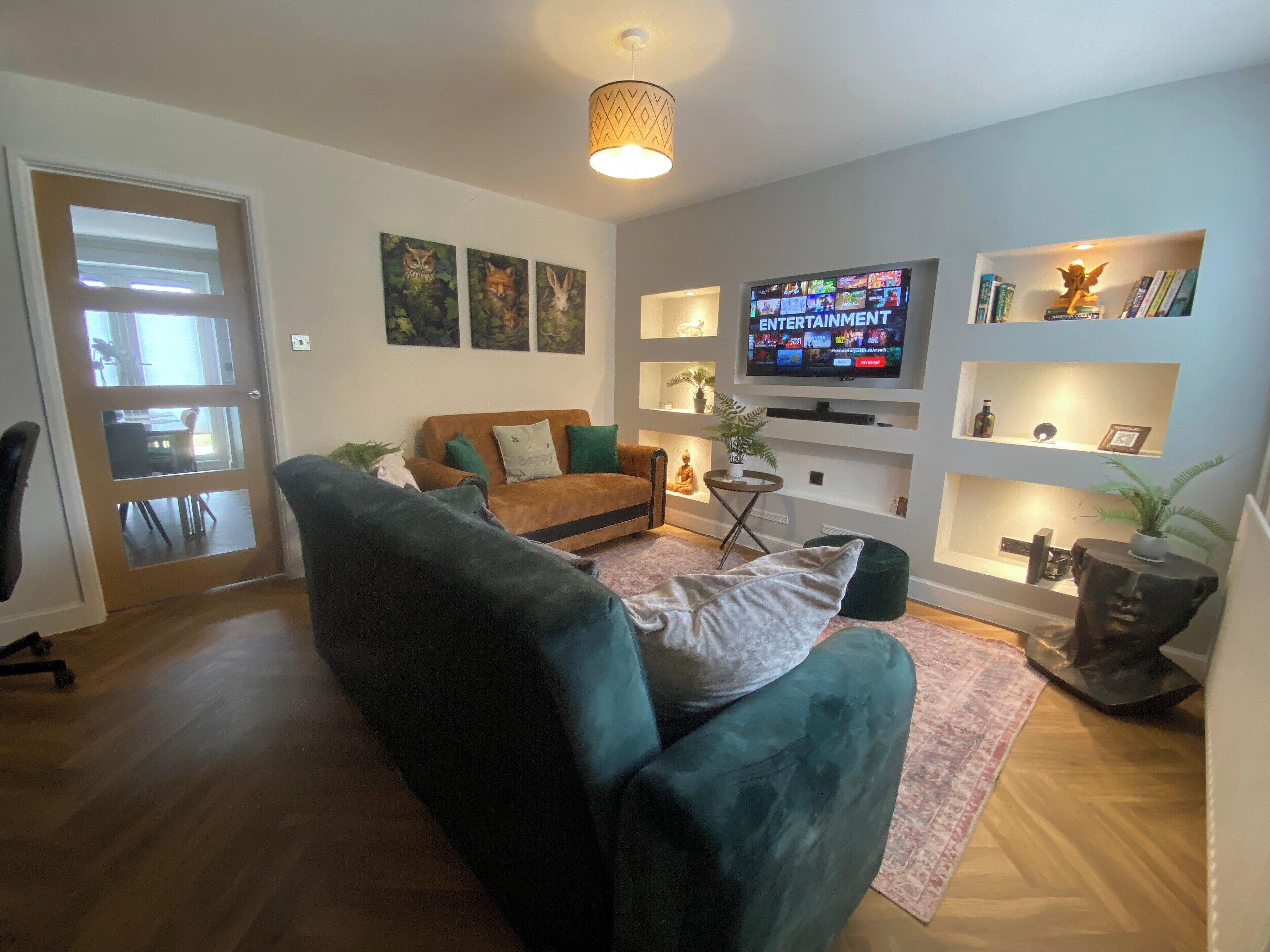 Cozy Bedford Home With 3 Bedrooms - Bedford
