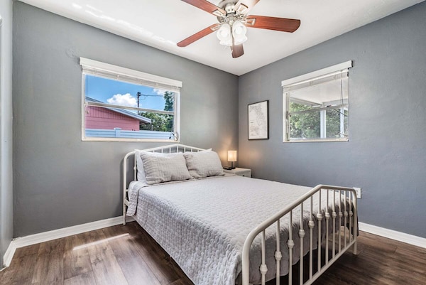 3442 Azalea Pl - Clearwater, FL