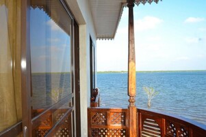 Apartamento Familiar | Varanda