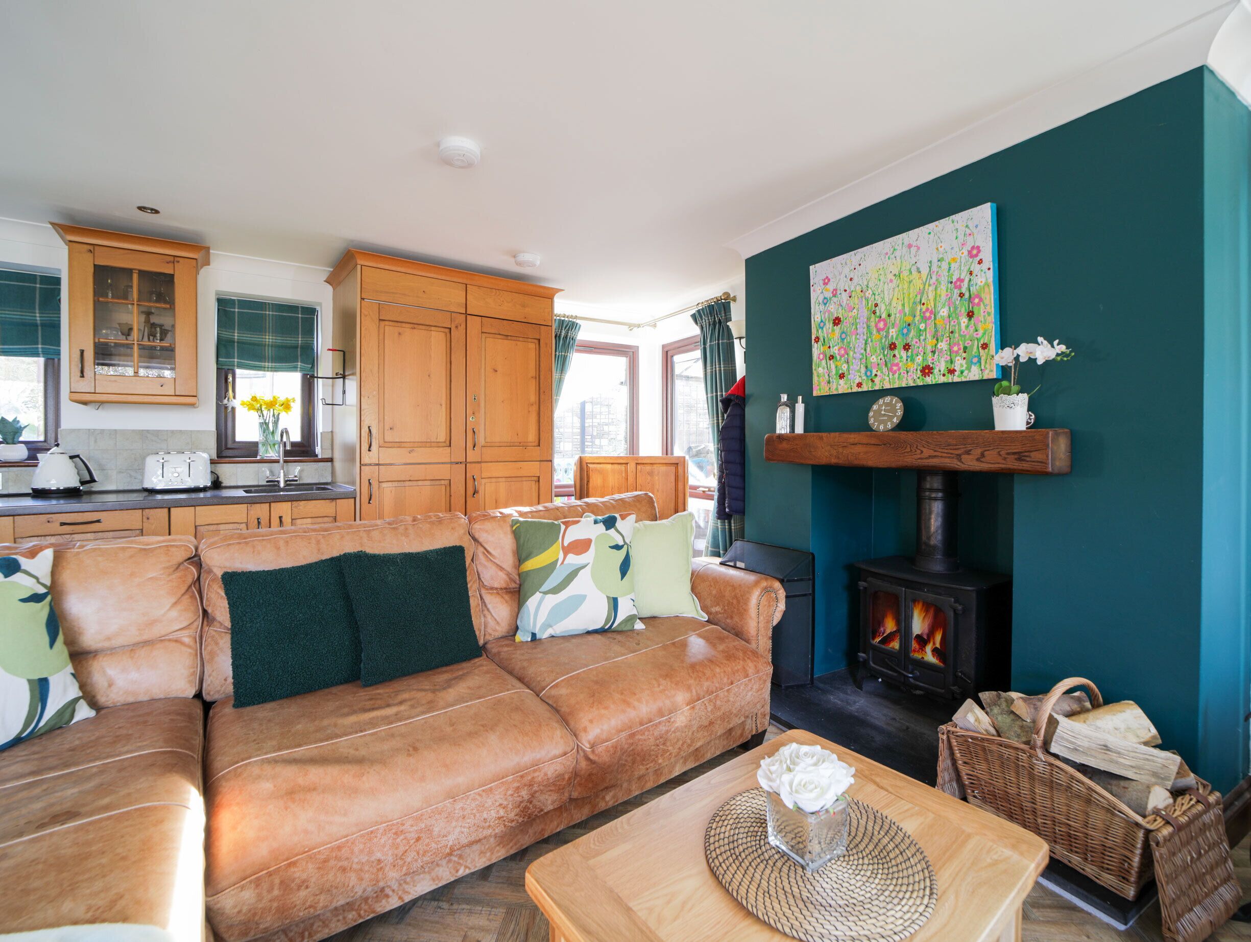 Nestled In An Elevated Position With Sweeping Views Across The Luxulyan Valley. - St Austell
