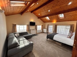 Casa de Campo, pátio, vista para o pátio | Ferro/tábua de engomar, Wi-fi grátis 