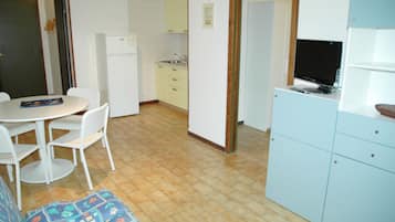 Apartamento, 1 quarto, terraço, vista para o jardim | Comodidade do quarto