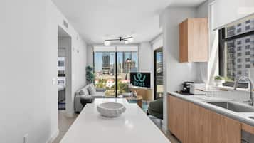 Apartamento, Vista para a cidade | Cozinha privada