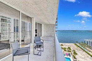 Apartamento luxo, vista para a cidade | Área da propriedade