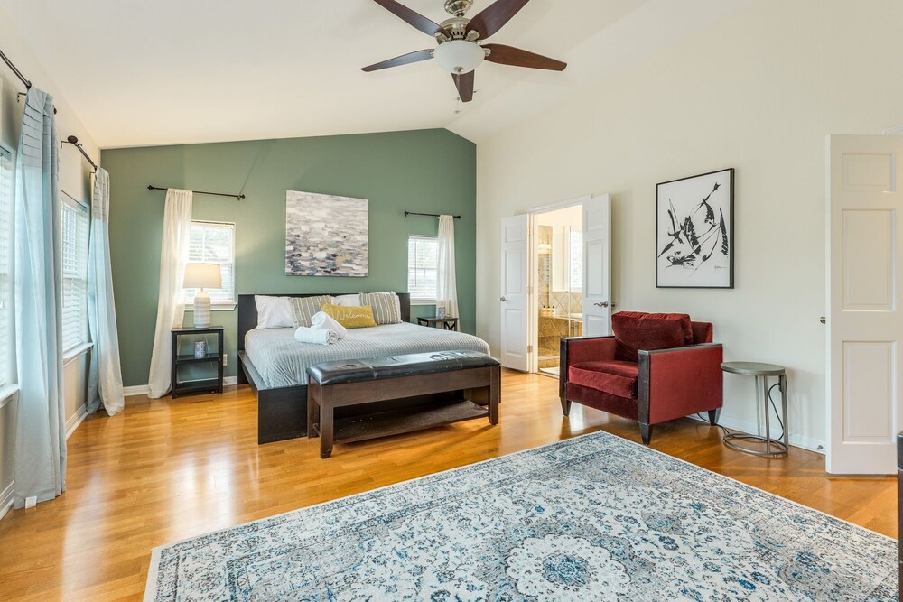 Hudson House on Lake Travis - Hudson Bend | Vrbo