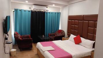 Quarto Executivo | Secretária, Wi-fi grátis