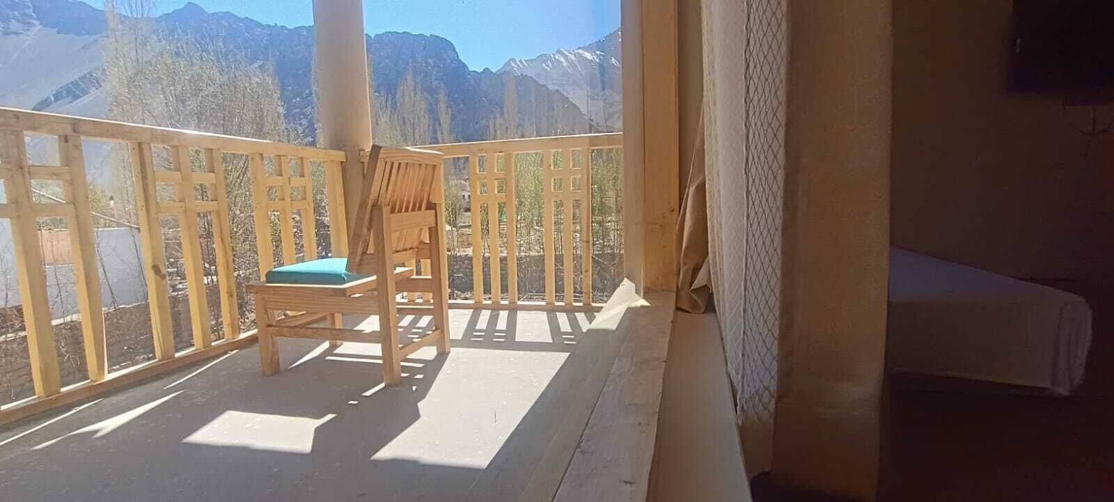 Quarto luxo, sacada | Wi-Fi de cortesia