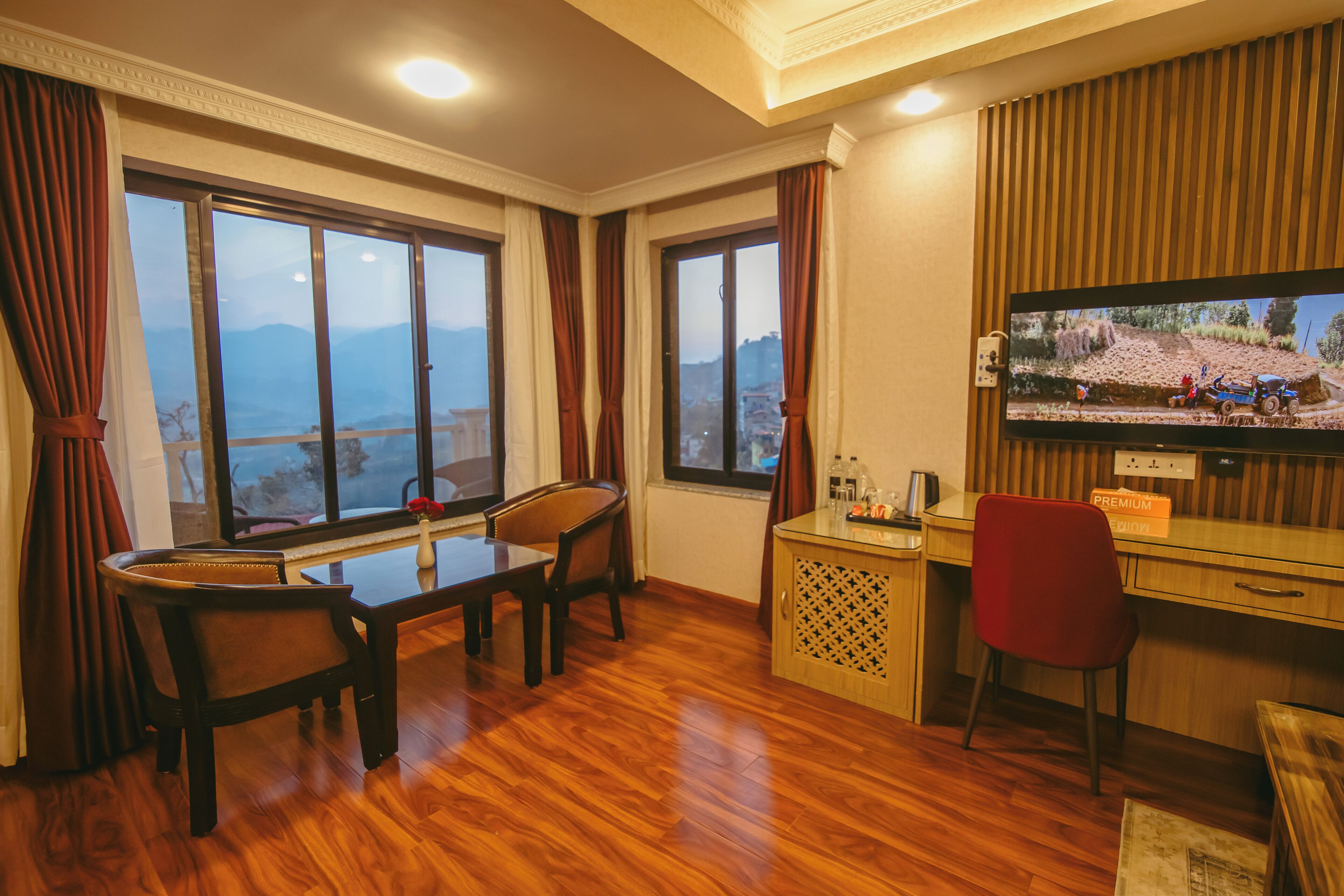 Quarto família, sacada, vista para a montanha | Parte interna