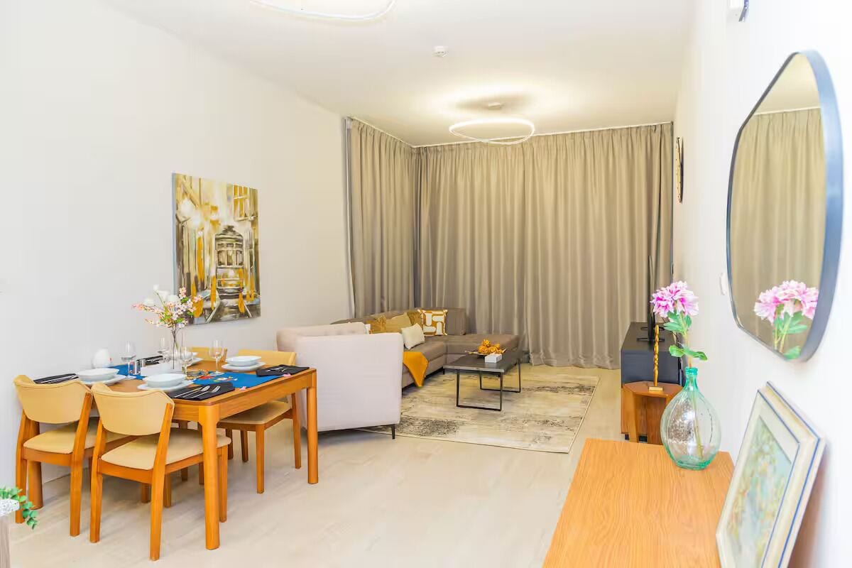 Apartamento, varanda, Vista para a cidade | Sala de estar