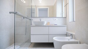 Apartamento (2 Bedrooms) | Parte interna