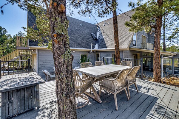 'The Restful Retreat' Mtn-view Alto Group Getaway - Ruidoso, NM