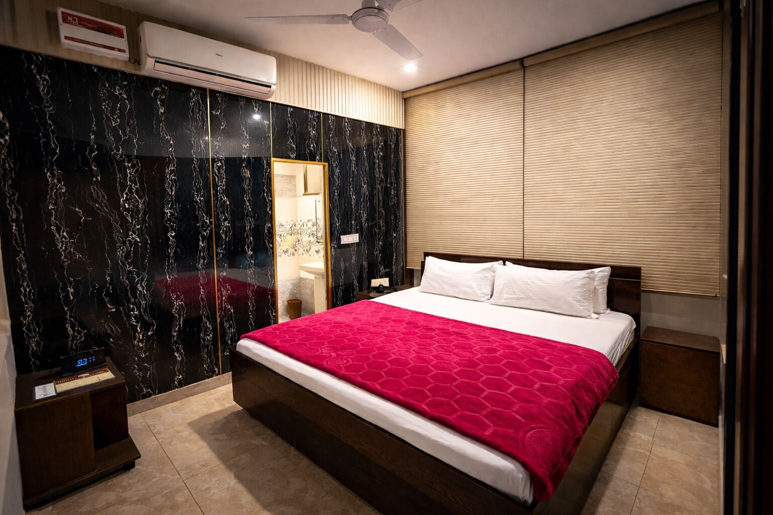 Quarto executivo | Wi-Fi de cortesia, roupa de cama