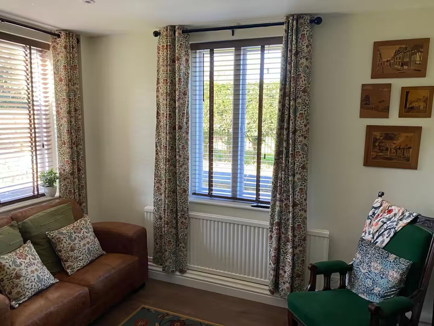 Crusader Cottage - Cosy 2 Bed Detached Cottage In Quiet Village - London Stansted Airport (STN)