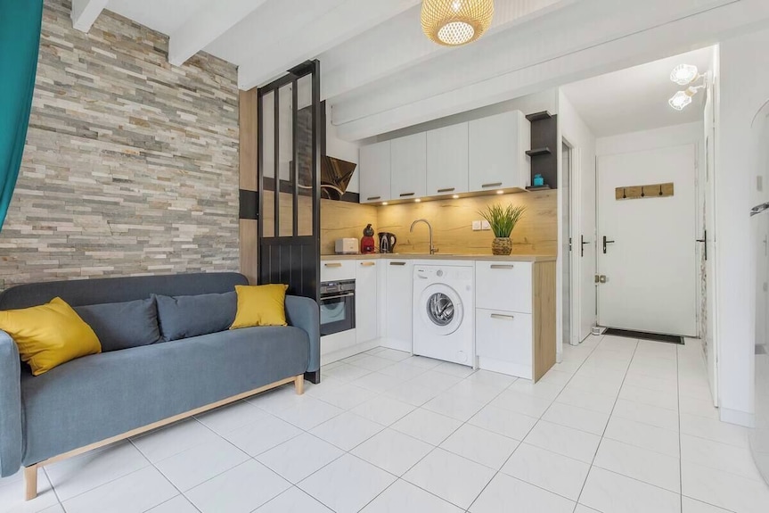 Comfortable Air-conditioned Villa, Walking Distance To The Beach With Terrace And Private Parking - Le Grau d'Agde