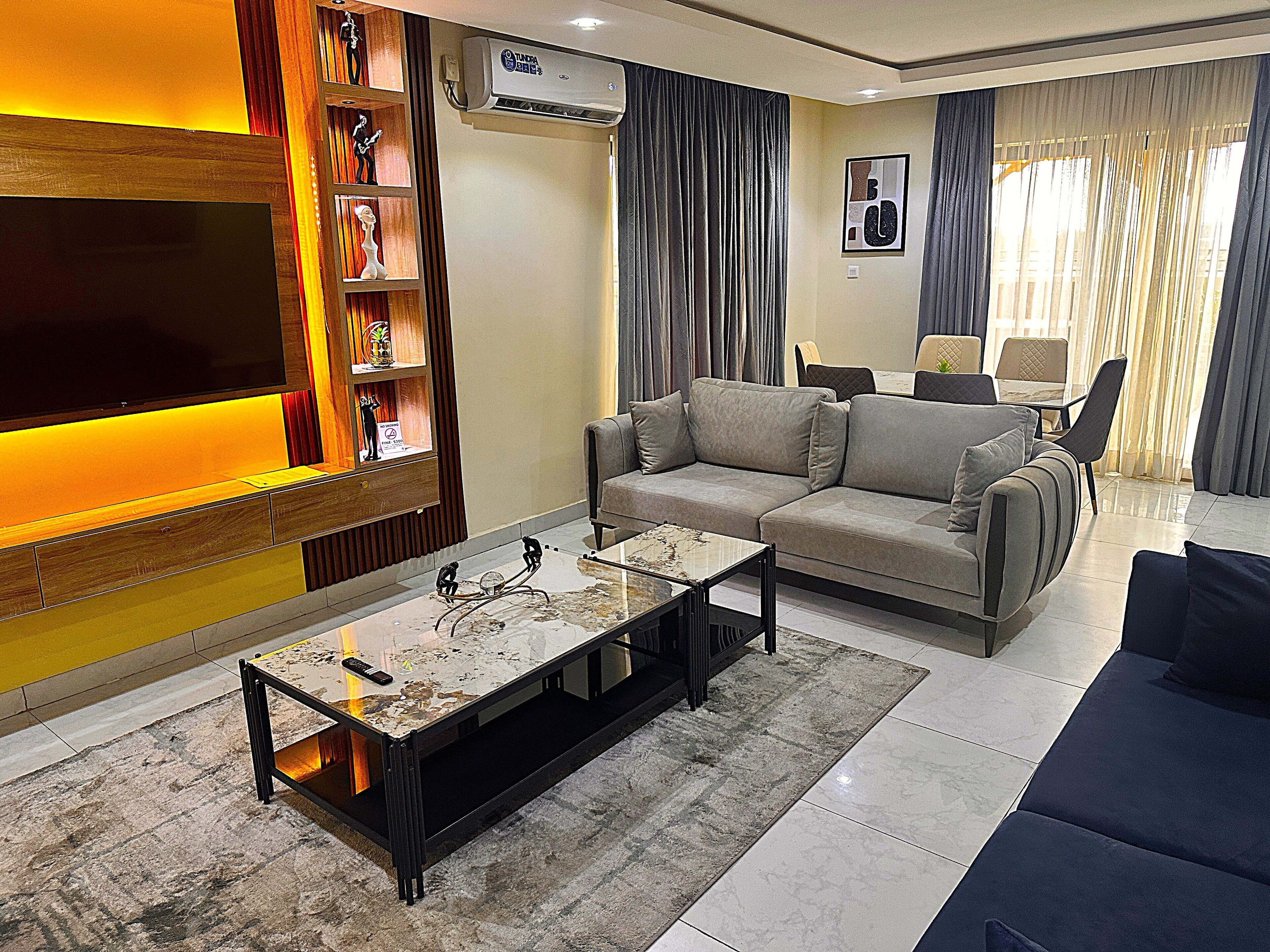 Suíte presidencial, varanda, vista para a cidade | Área de estar