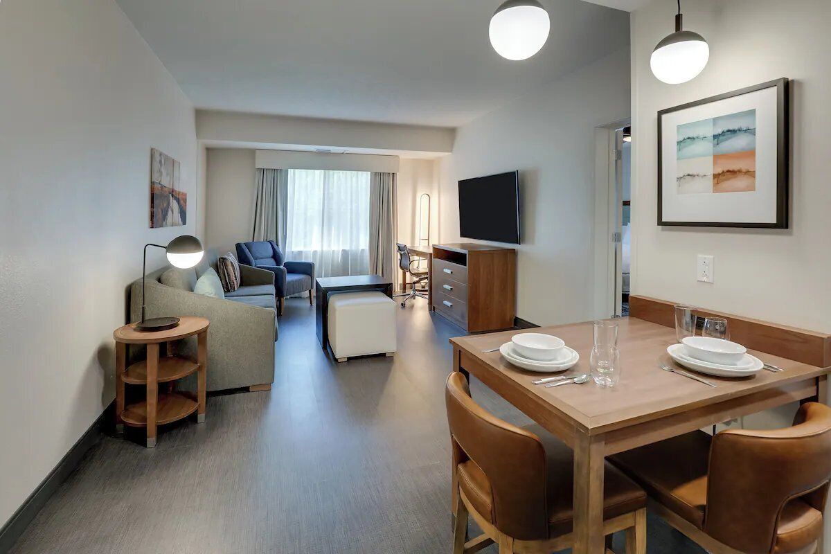 2 Homey Suites Perfect For Weekend Getaways  Near Mount Pleasant Attractions - Isle of Palms, SC