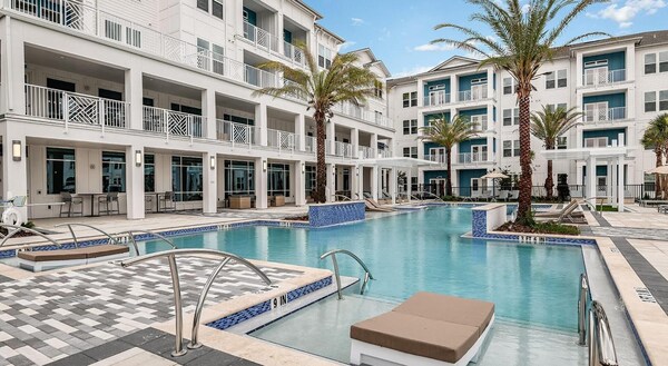 Landing Furnished Apartments Near Lake Apopka - Kelly Park, Apopka