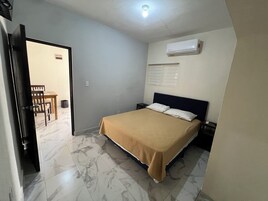 Suite Comfort | Cofre no quarto, ferro/tábua de engomar, Wi-fi grátis 