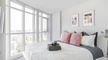 Suite de Luxo, 1 cama queen-size e sofá-cama, não fumadores | Cortinas/cortinados opacos, ferro/tábua de engomar, Wi-fi grátis