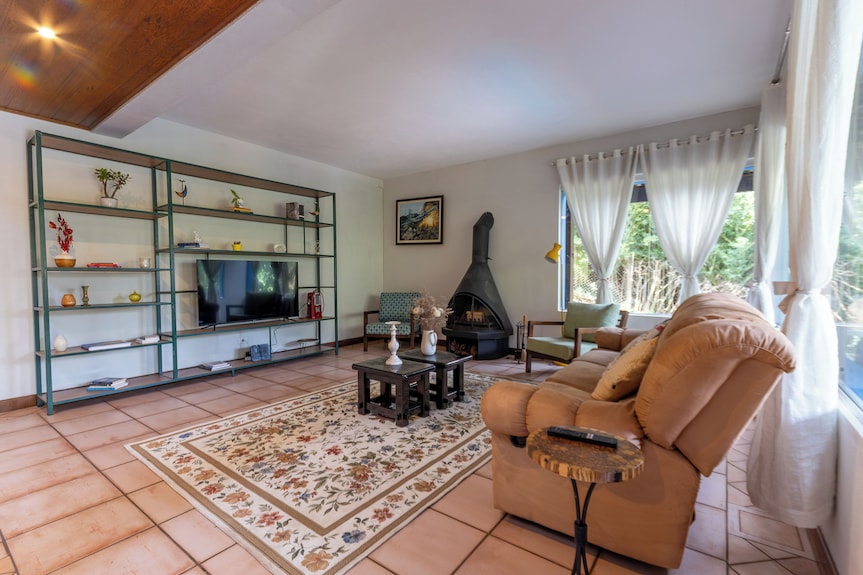 Spacious House With Large Pool And Barbecue Area Near São Paulo. - Cotia