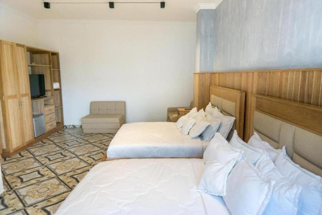 Quarto Familiar, não fumadores, vista para a piscina