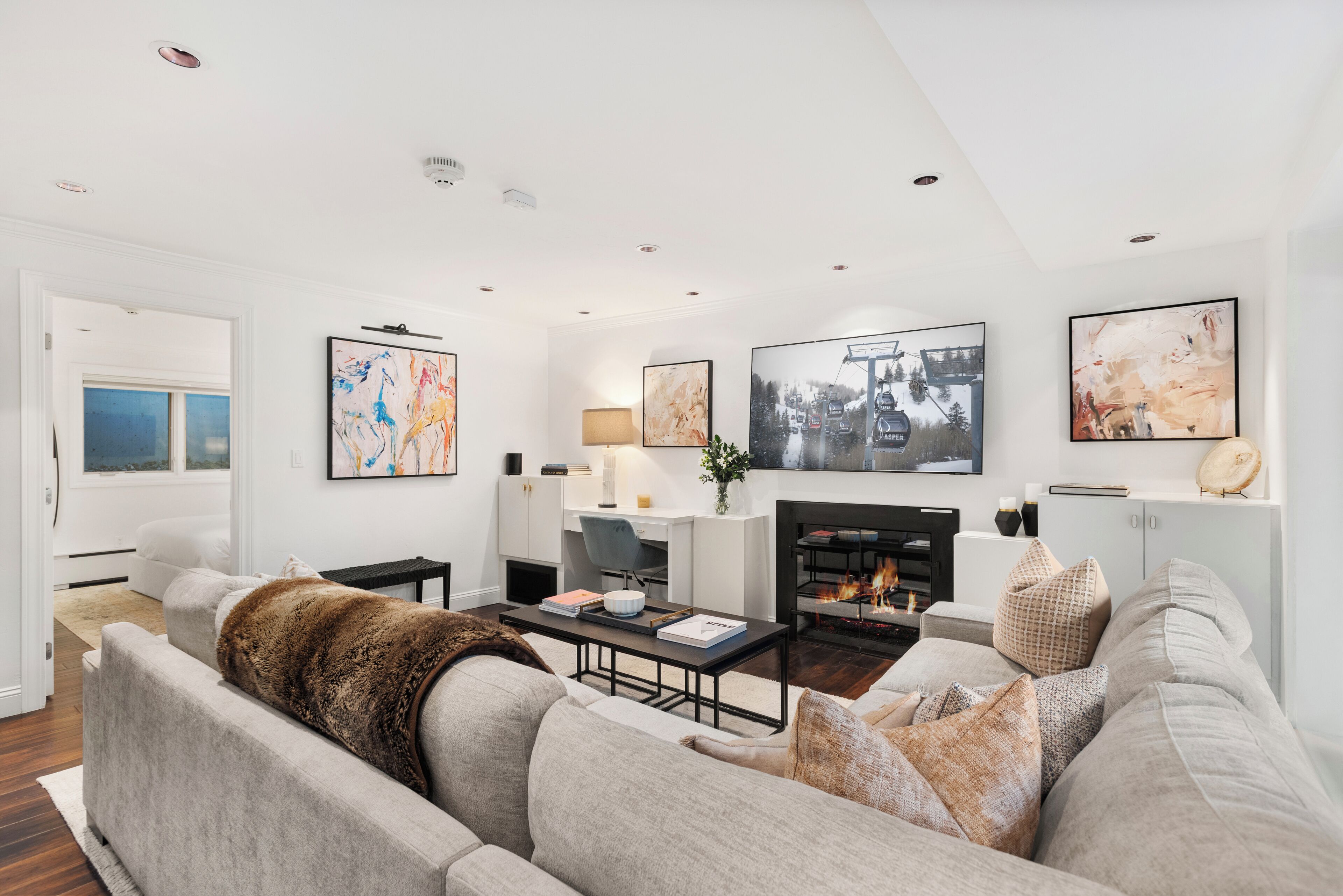 Walk To Aspen Lift 1a W/ Pool & Hot Tub | Summit Haus - Aspen