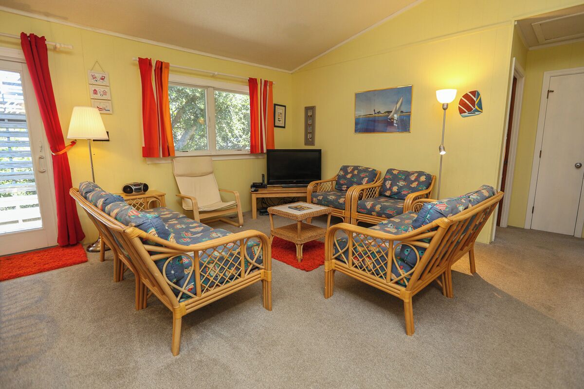 Seafari - Oceanside 4 Br Home W/pool & Unique Observation Deck - Duck, NC