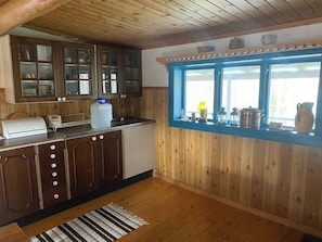 Cabine, vários quartos, varanda | Interior