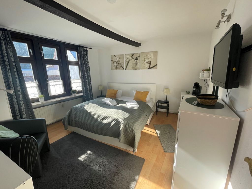 Double Room 17 With Shared Bathroom - Gartenlaube Marburg - Marburg, Germany