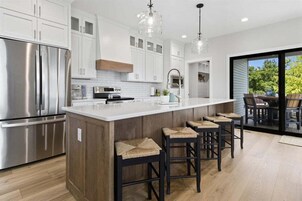 Casa, várias camas, varanda (The Twelve) | Cozinha privada