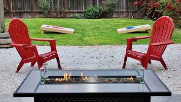 Apartamento, várias camas, pátio, vista para o jardim (Charming Craftsman) | Terraço/pátio interior