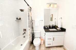 Casa | 3 quartos, internet de alta velocidade 